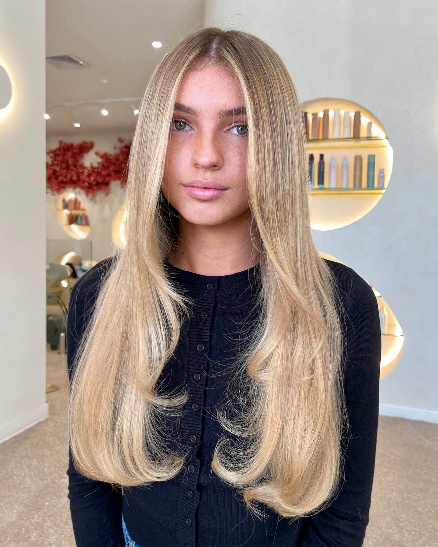 18 Golden Blonde Hair Color Ideas With Soft Dimension – CreativeBooster