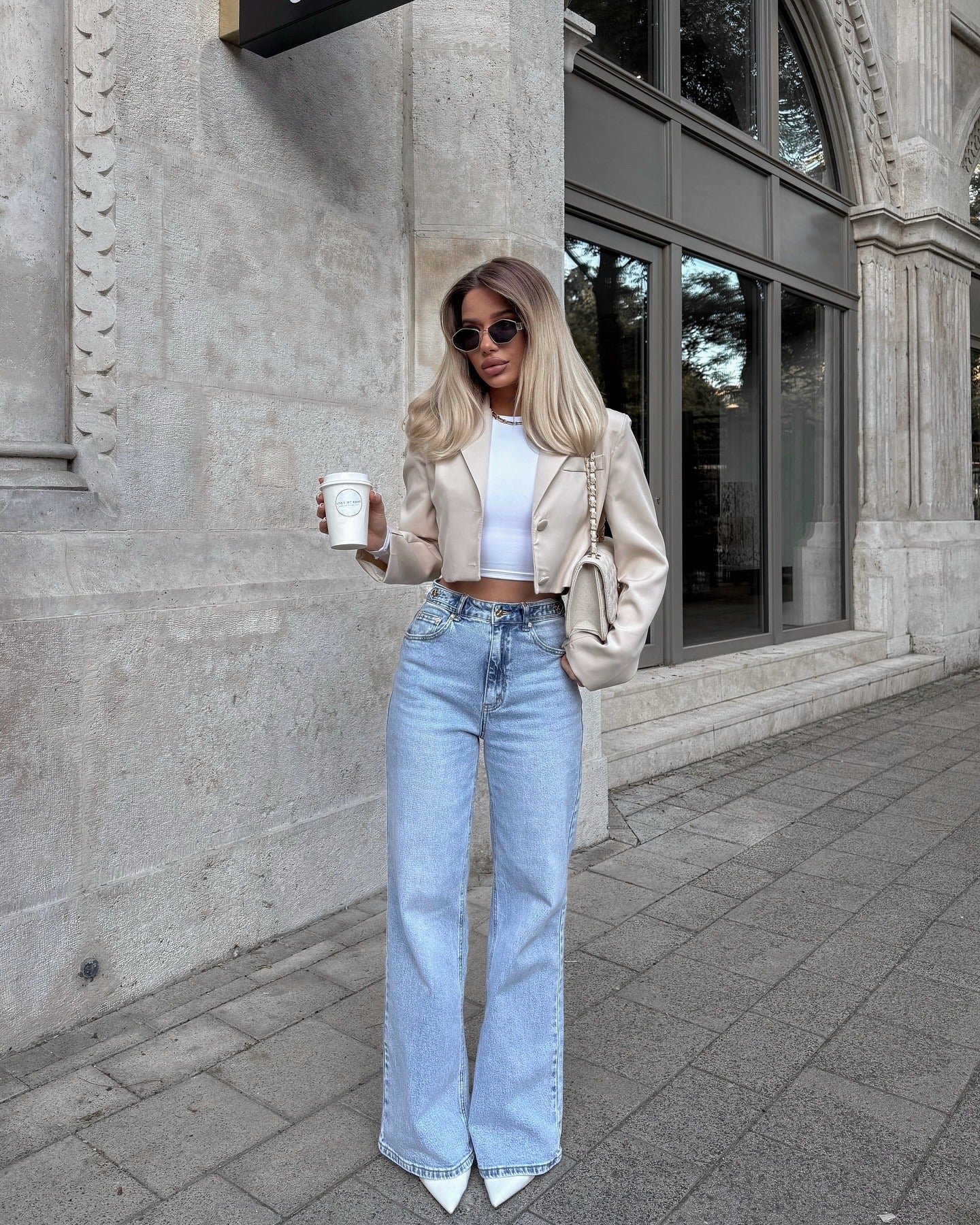 16 Trendy Outfits with Wide Leg Jeans That Always Work – CreativeBooster