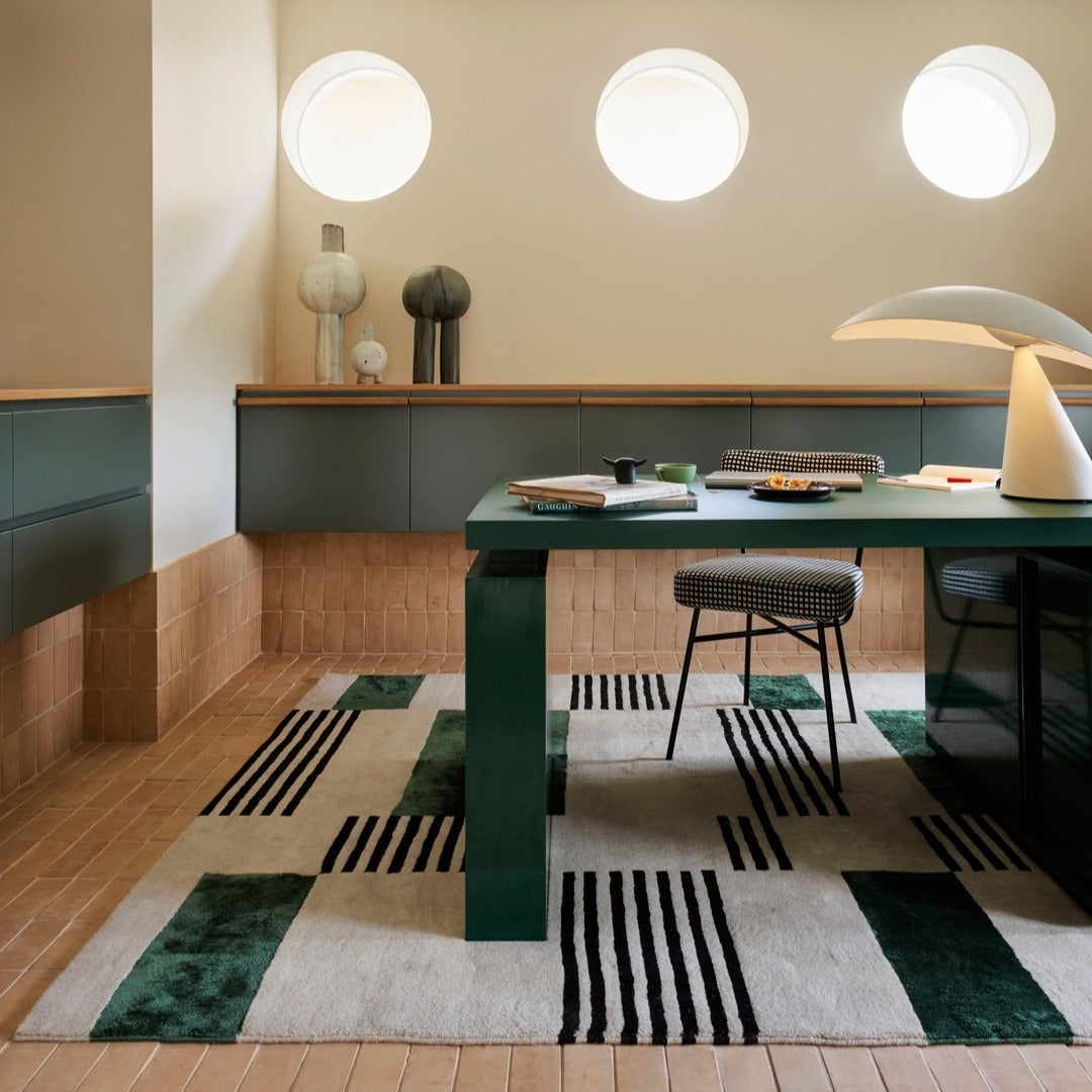 13 Cool Office Ideas That Spark Daily Productivity – CreativeBooster
