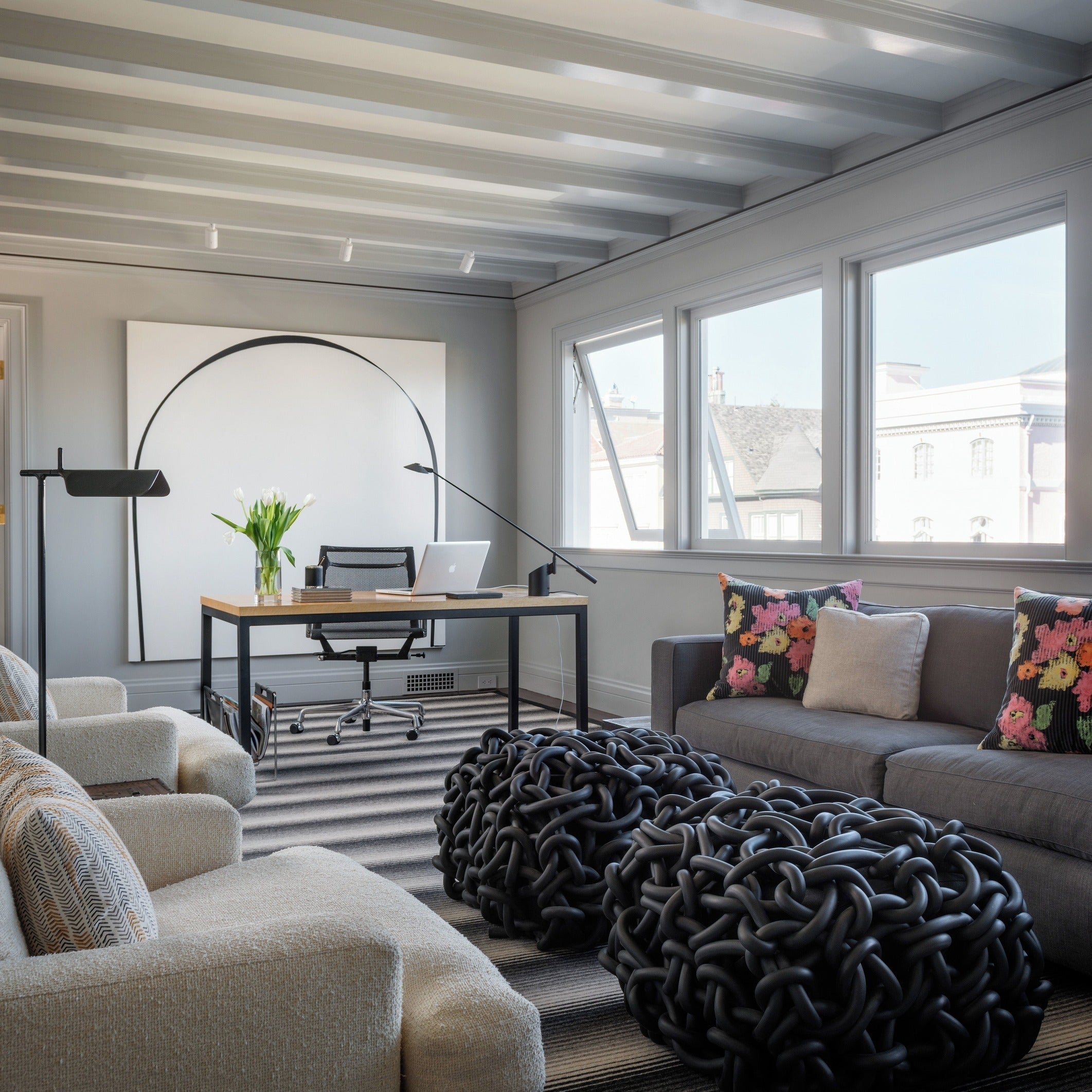 15 Bright Office Ideas to Make Small Spaces Shine – CreativeBooster