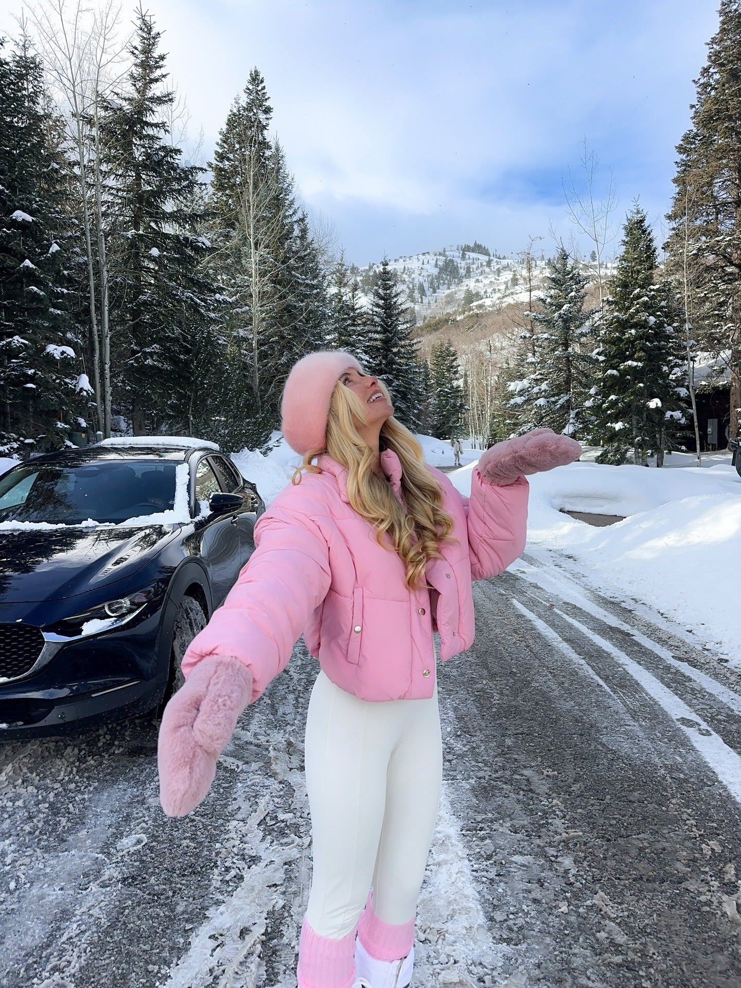 17 Outfit Ideas: Snow Outfits for Women 2026 – CreativeBooster