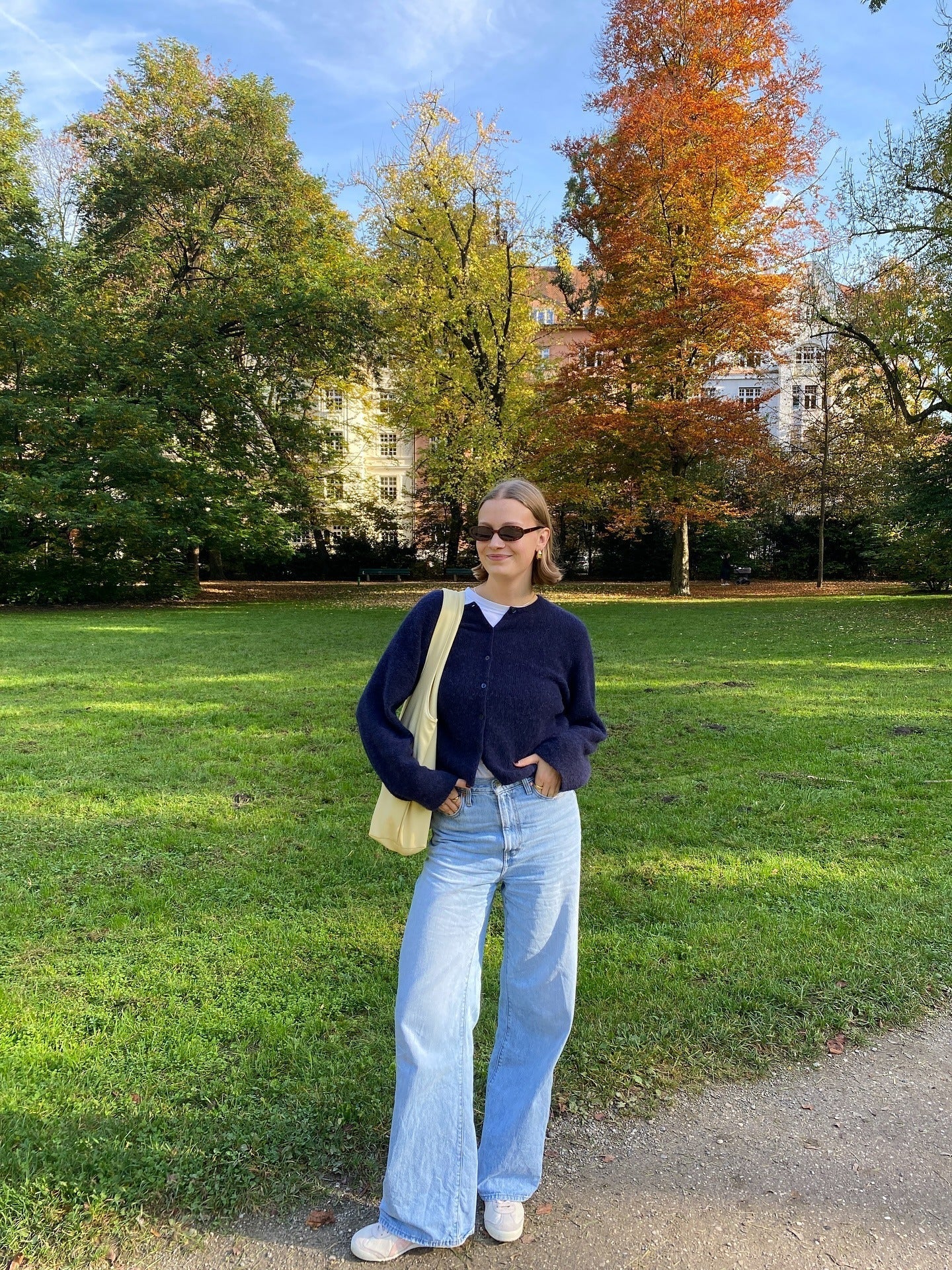 15 Chic Clean Girl Outfits Ideas 2026 – CreativeBooster