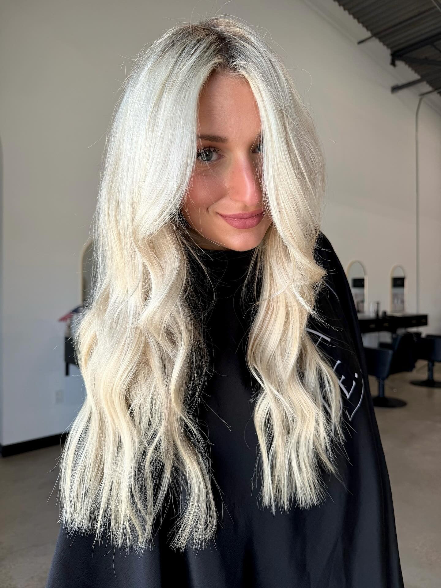 15 Pearl Blonde Hair Color Goals for Effortless Glam 💁‍♀️ – CreativeBooster