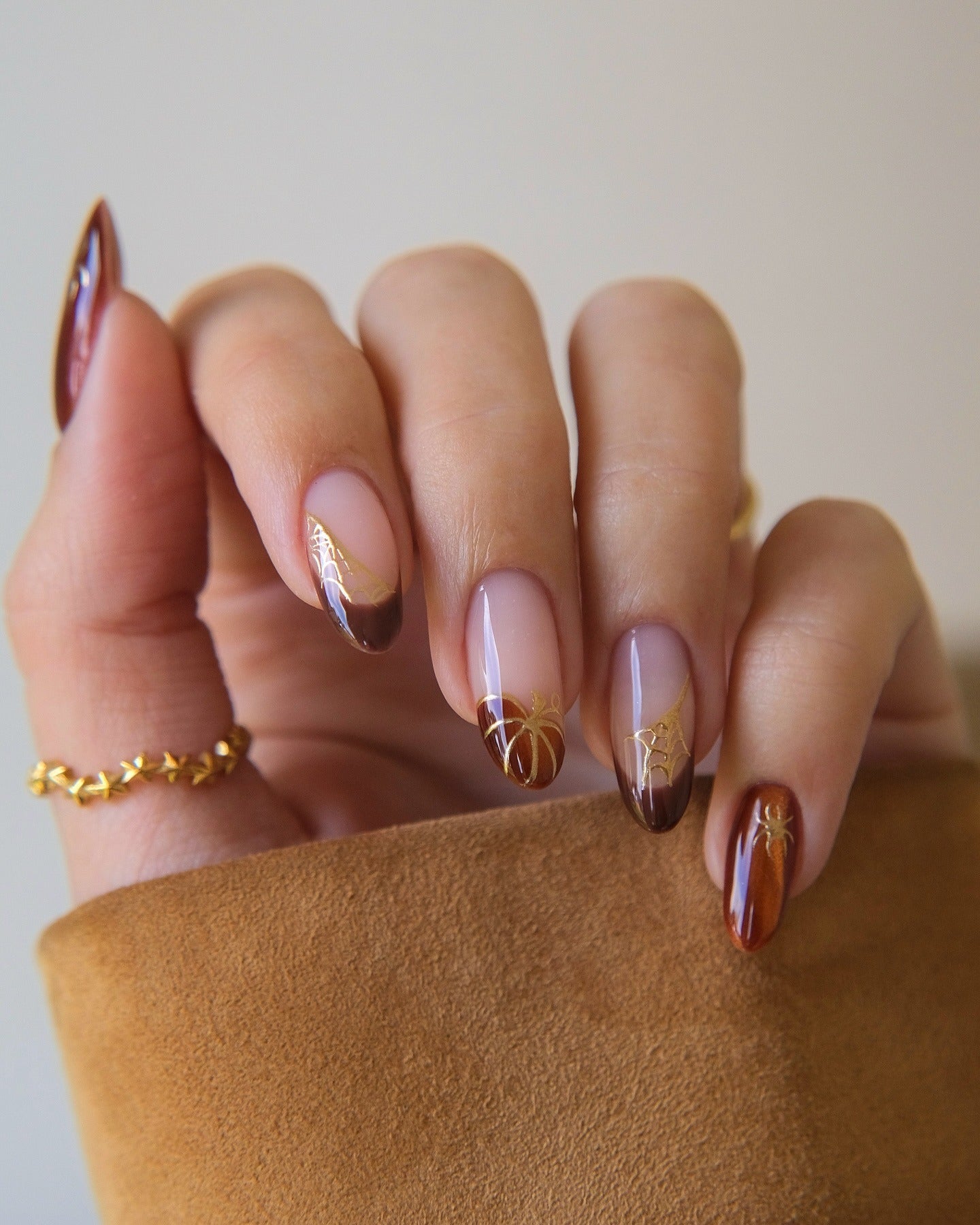 13 Easy Fall Nail Ideas 2026 for Quick Manicures – CreativeBooster