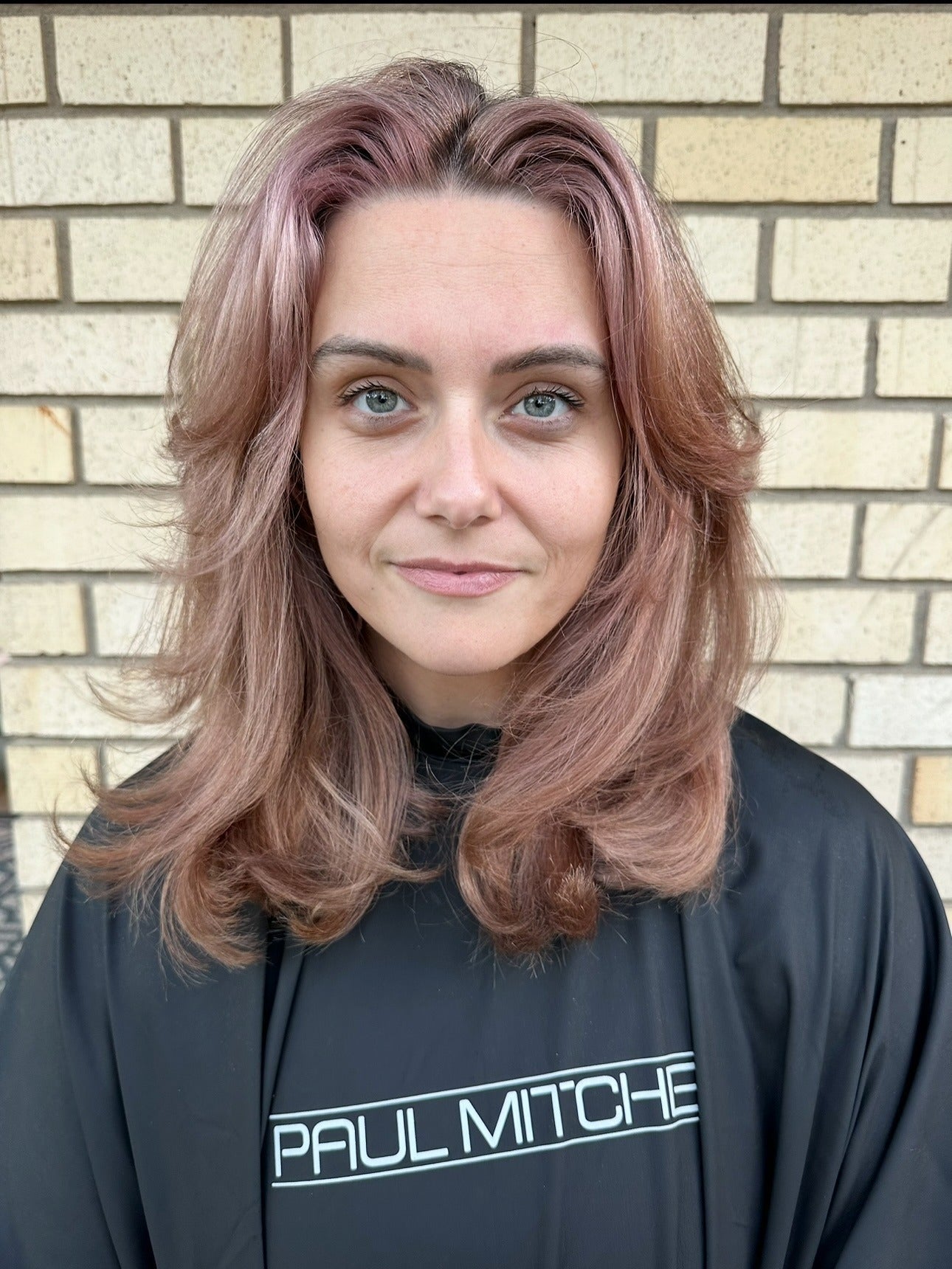 17 Soft Rose Gold Hair Color Inspo 2026 – CreativeBooster