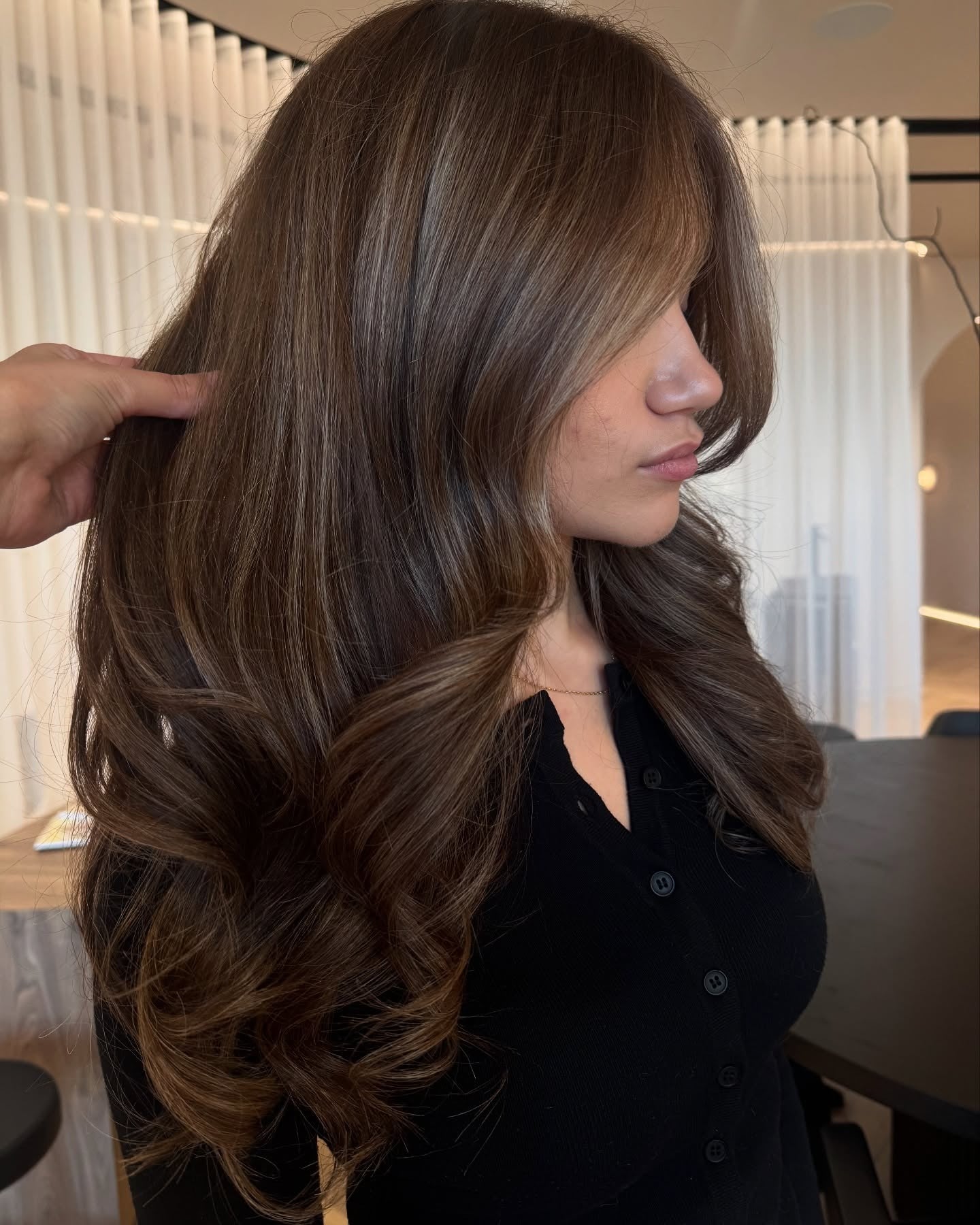 18 Stunning Medium Brown Hair with Highlights Ideas – CreativeBooster