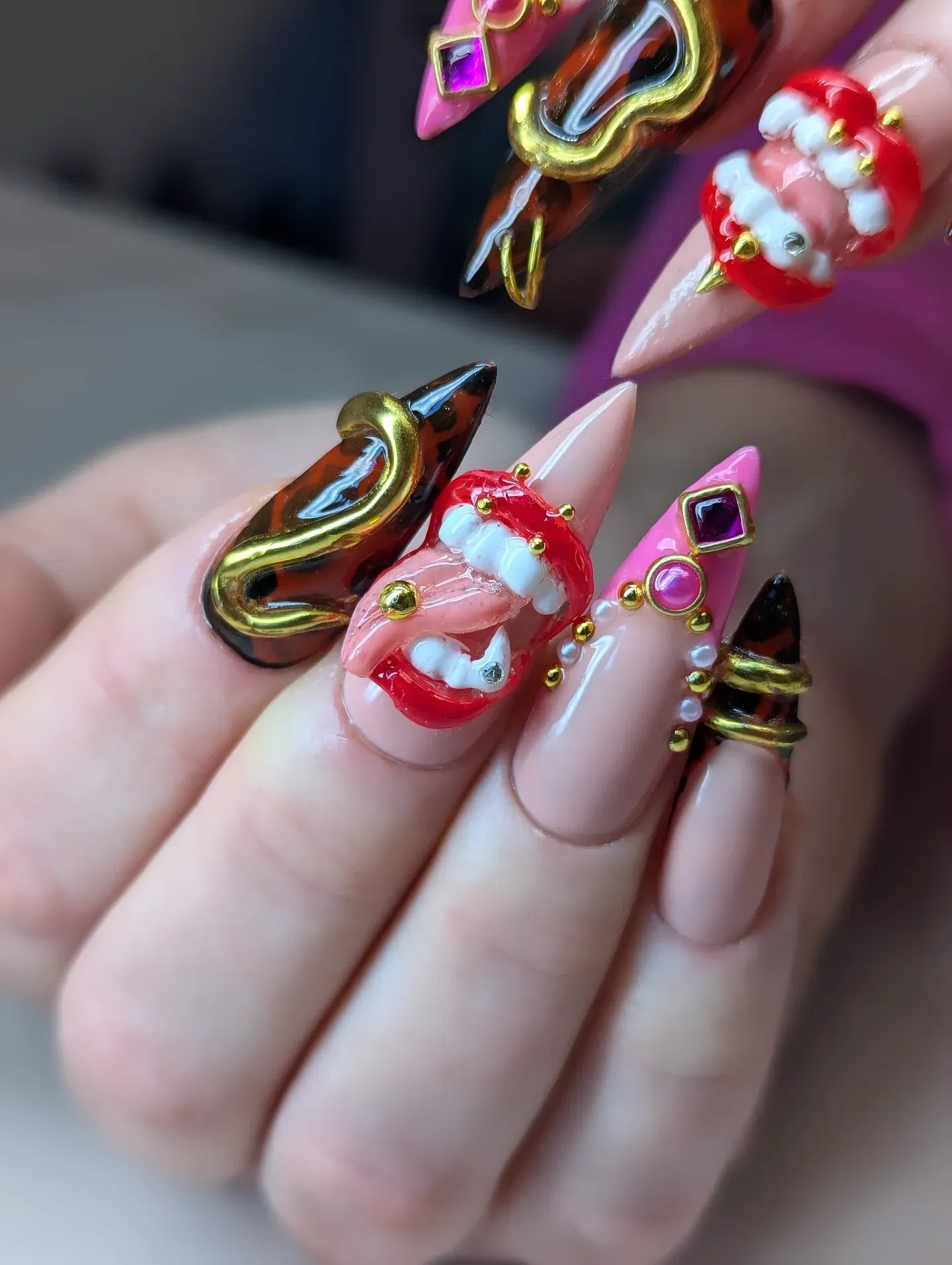 15 Crazy Nail Ideas With Serious Creative Energy – CreativeBooster