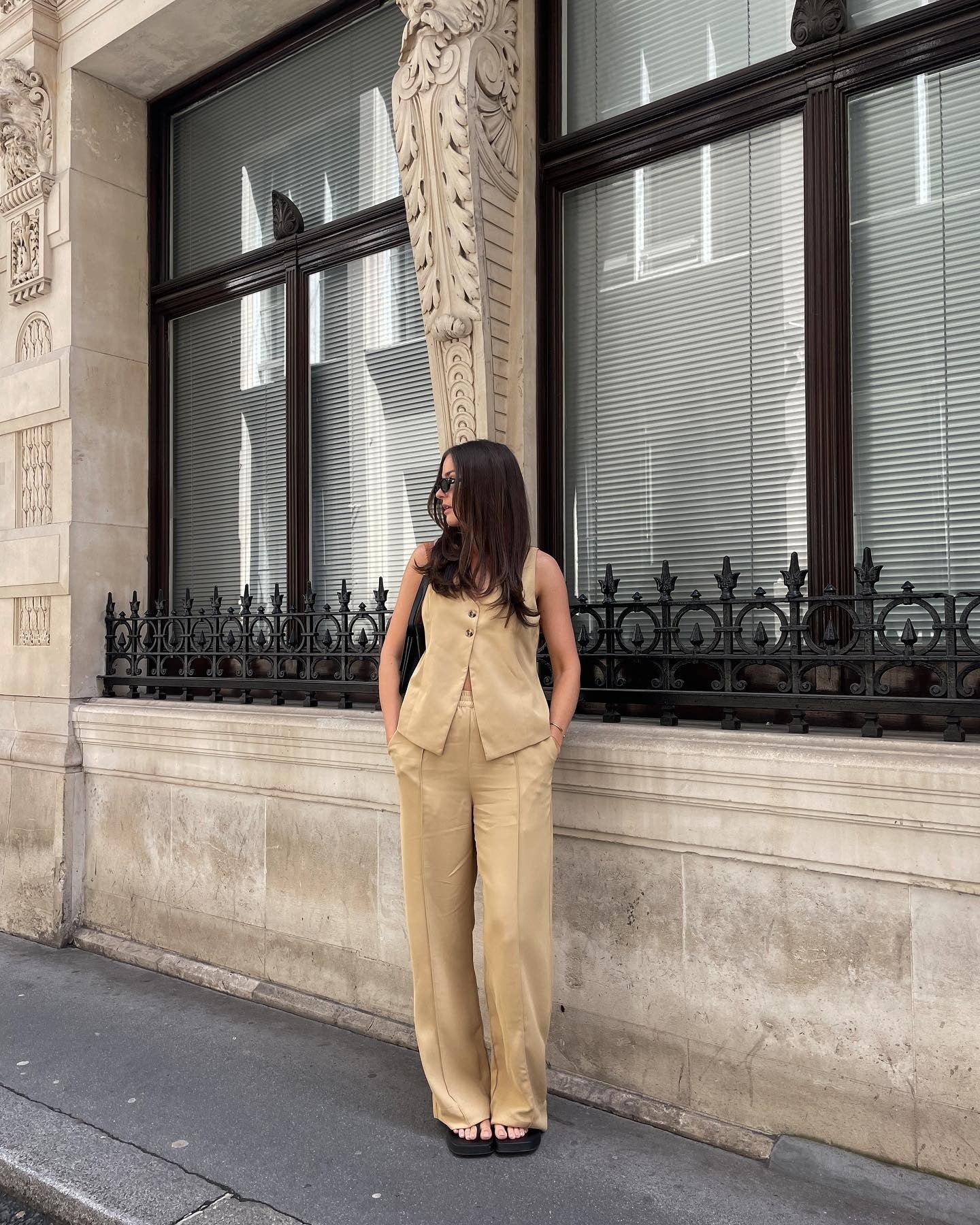 13 Stylish Vest Outfits for Women You’ll Save – CreativeBooster